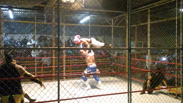 File:Tmp-cam-378246796.jpg - Luchawiki