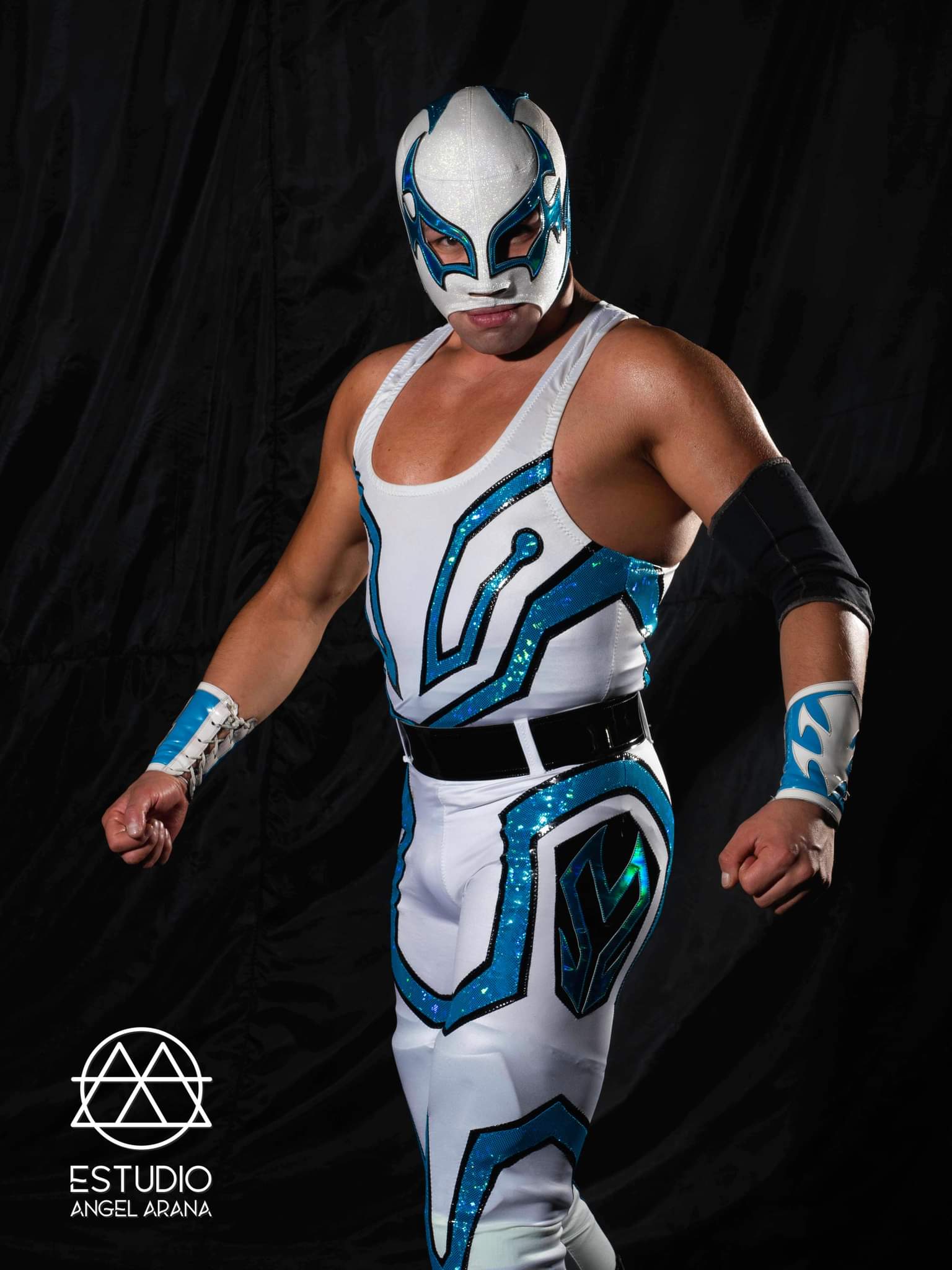 File:MAGNÉTICO A NOV 2021.jpg - Luchawiki