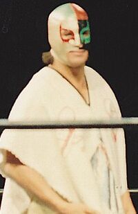 Cien Caras - Luchawiki