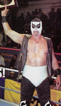 Cien Caras - Luchawiki